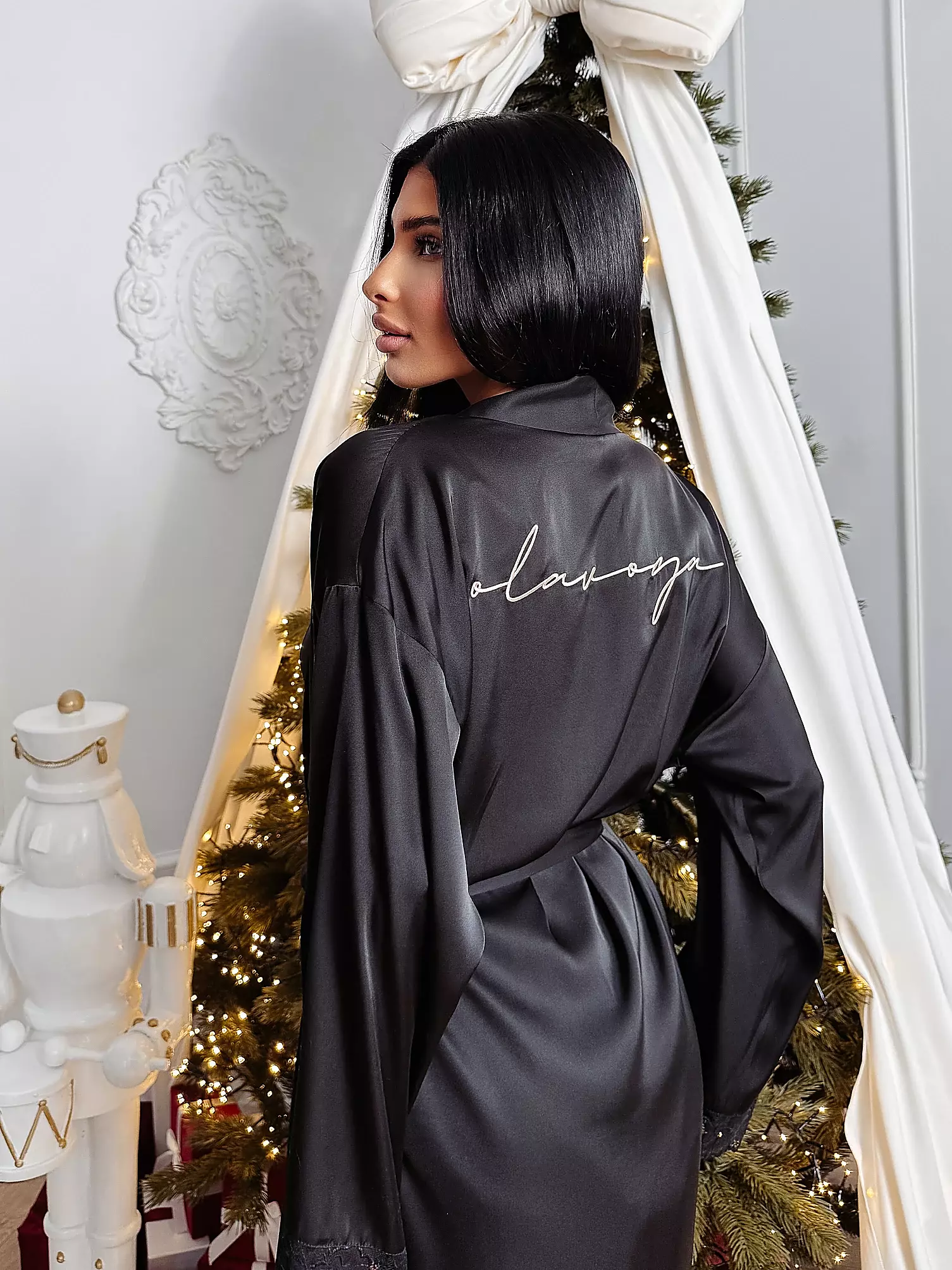 Ladies' satin bathrobe OLAVOGA SAFFRON - Black | UNI | OLAVOGA Online ...