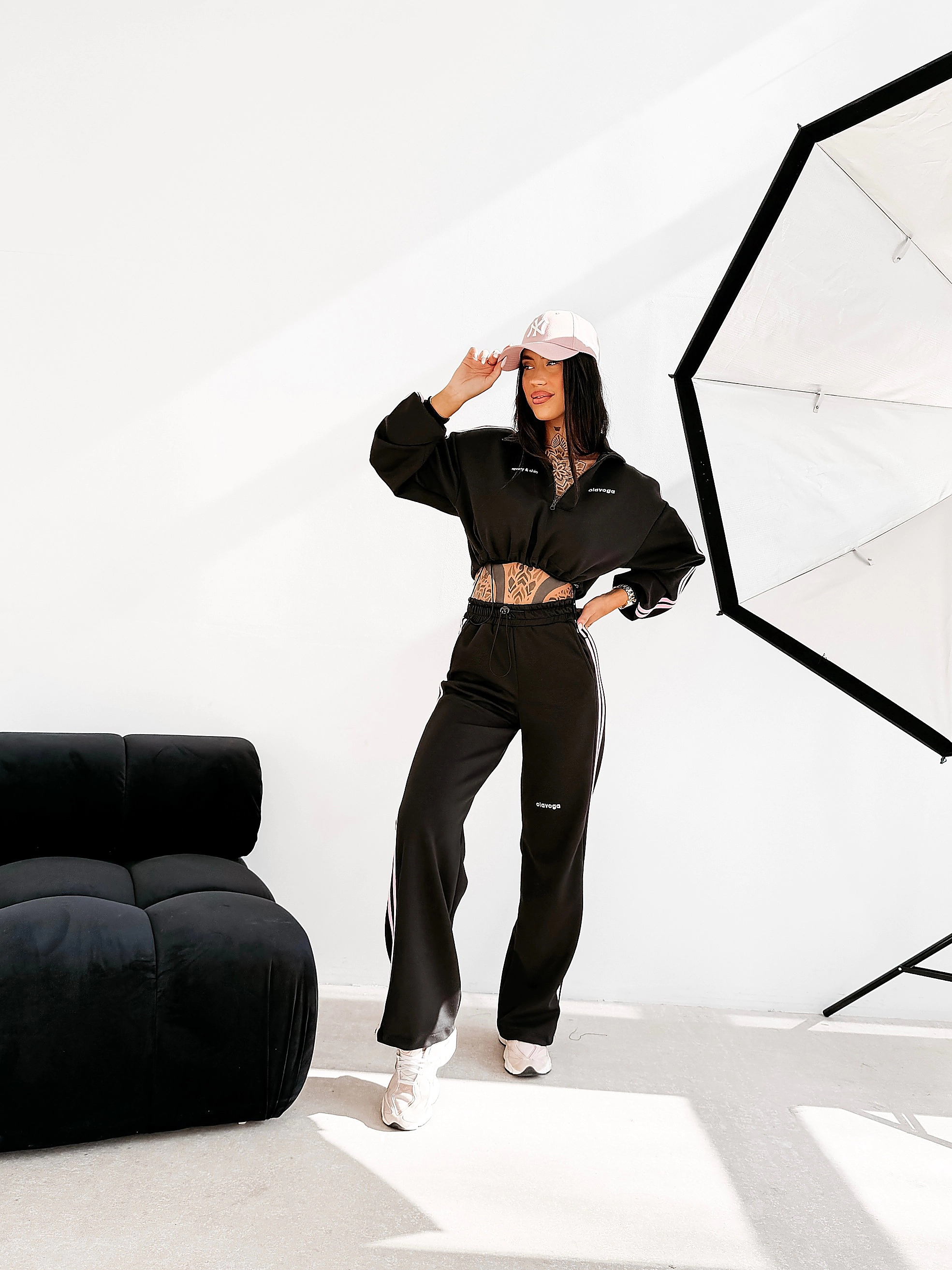 OLAVOGA FINE FORM zip-up collar set - Black | S | OLAVOGA Online ...